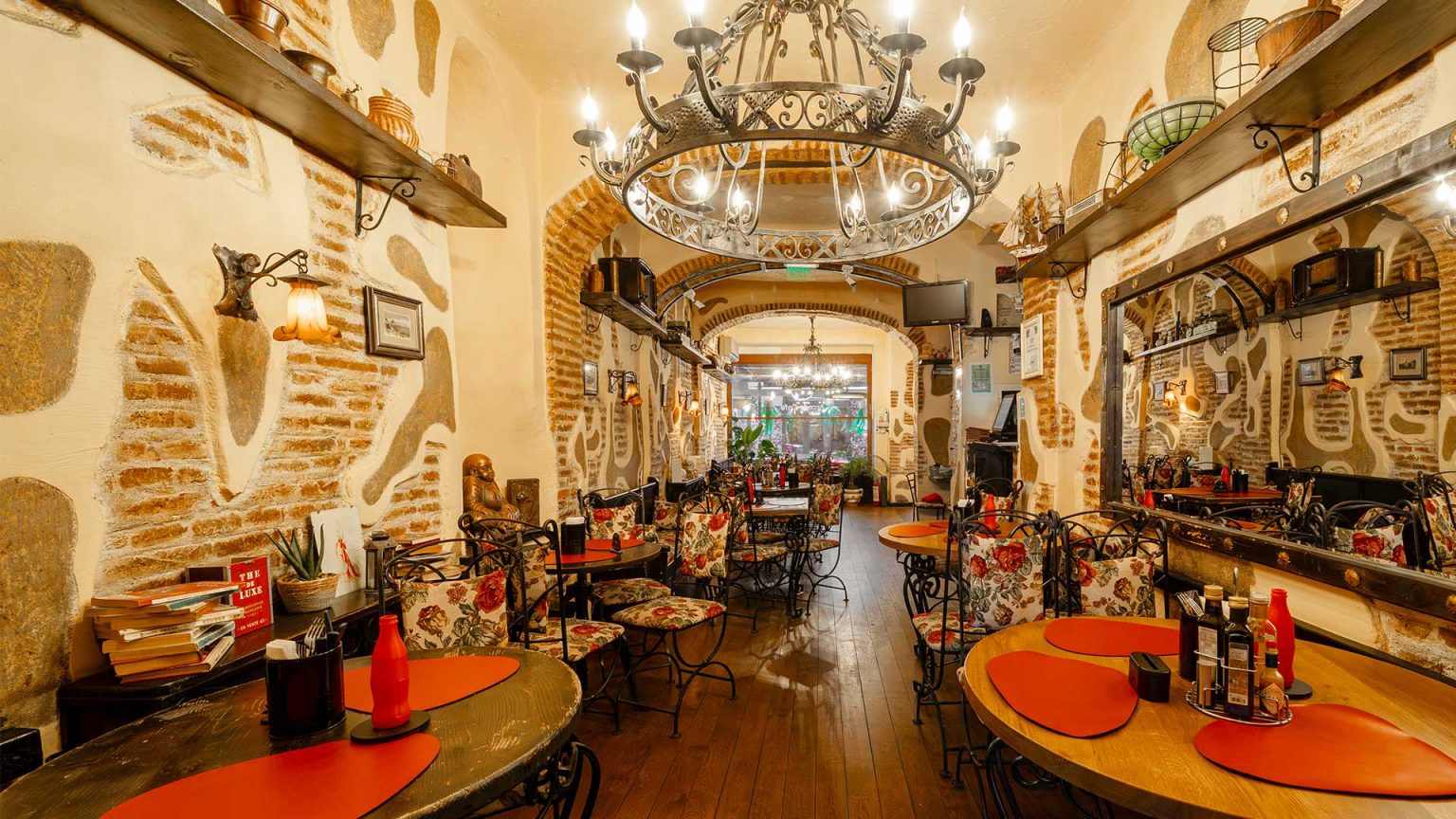 Cafenea Centrul Vechi Bucuresti - Arcade Cafe